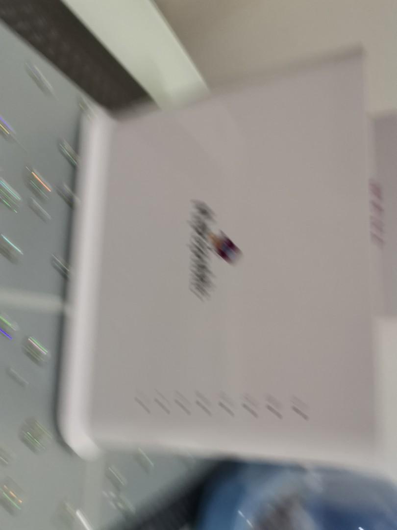 Full box set MyRepublic Wi-Fi Hub Wireless AC1600 Gigabit Router ...