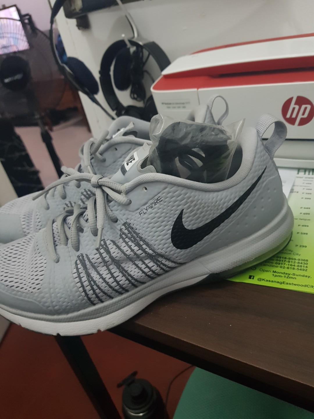 Nike Fly Wire Size 8, Men's Fashion, Activewear on Carousell