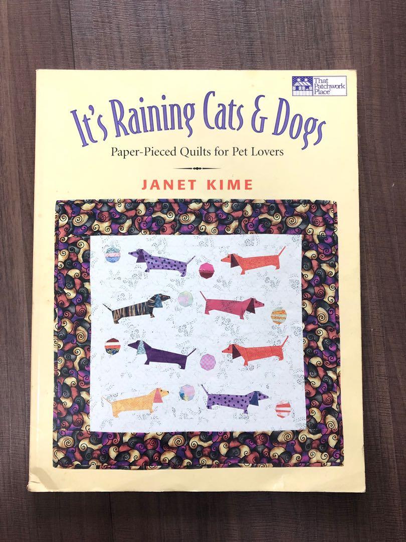 【二手書】寵物拼布書/It’s Raining Cats & Dogs, 書籍、休閒與玩具, 書本及雜誌, 童書、著色互動書在旋轉拍賣