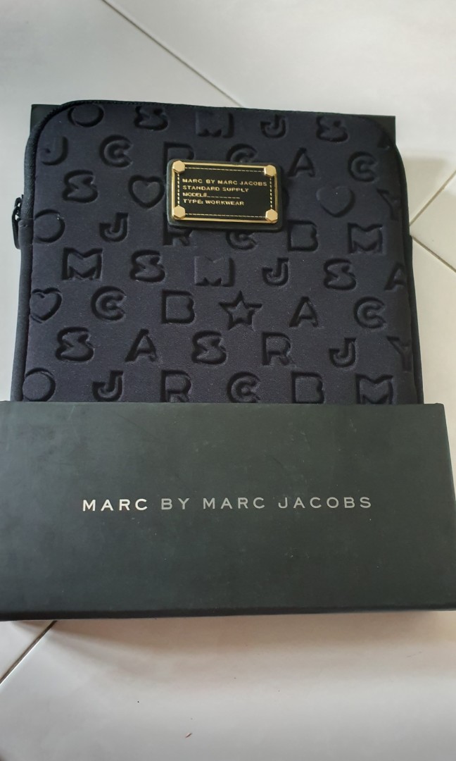 Marc Jacobs Tablet Casing, Mobile Phones & Gadgets, Mobile & Gadget ...