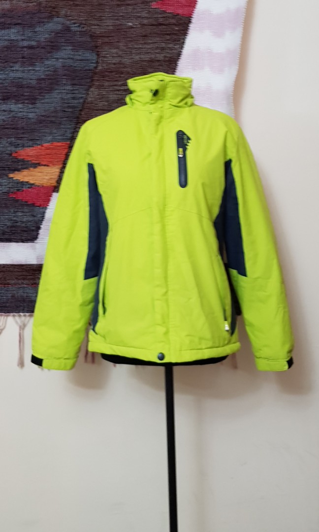 Neon green winter jacket, Women's Fashion, Coats, Jackets and Outerwear ...