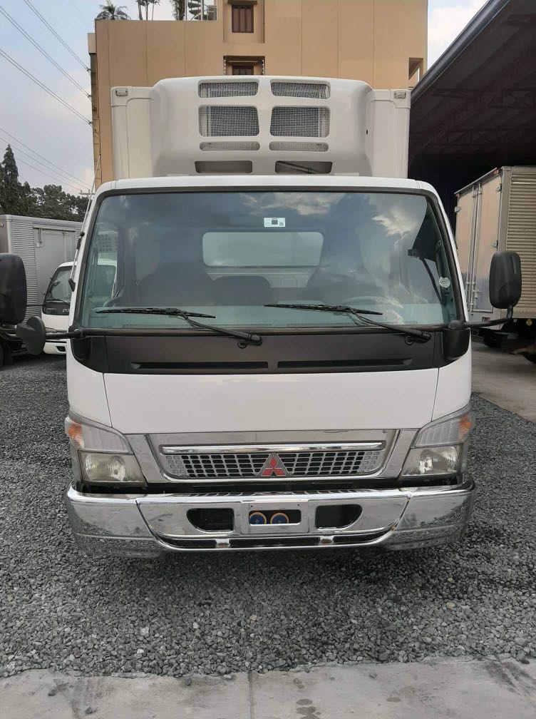 2017 Mitsubishi canter reefer van 14FT wide body 4M50 engine, Special ...