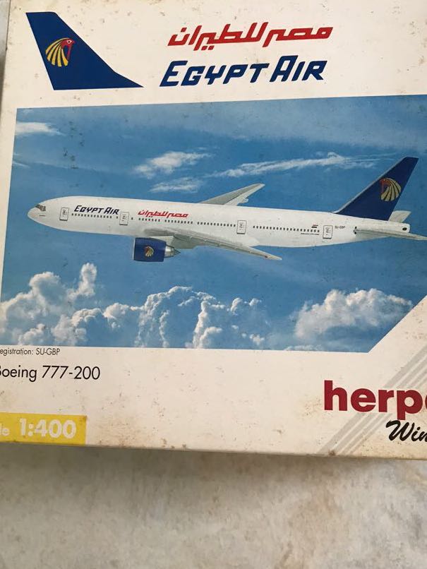 Diecast aircraft model B777-200 Egypt air, Hobbies & Toys, Memorabilia ...