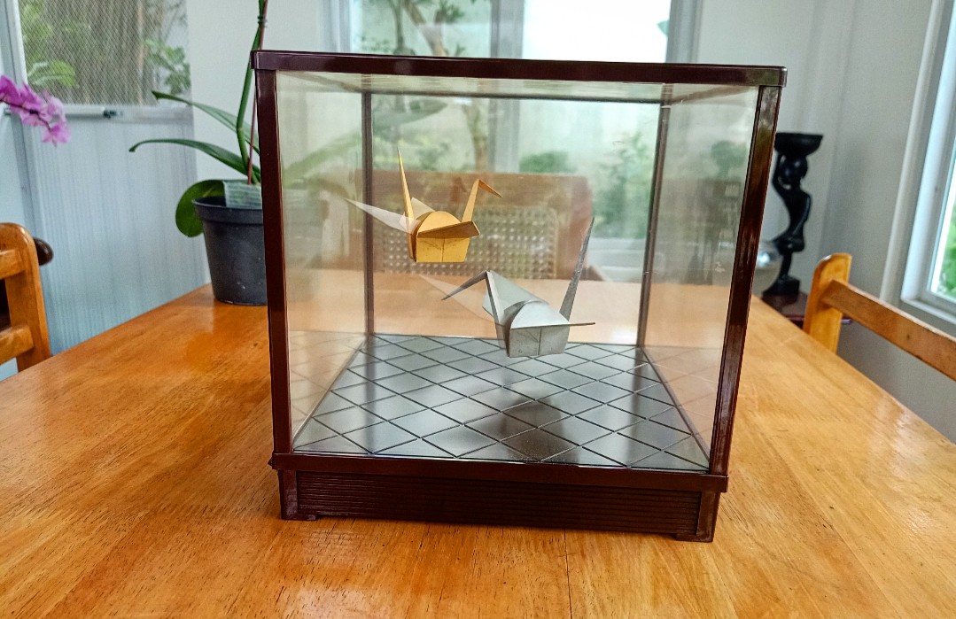 Floating Origami Crane Sculpture, Hobbies & Toys, Stationary & Craft ...