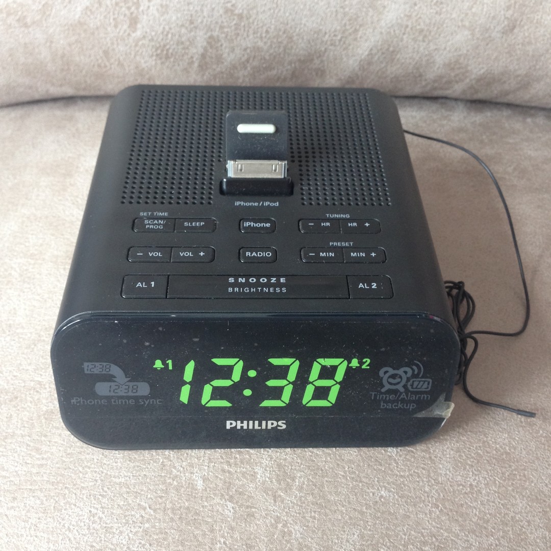 PHILIPS Speaker Radio Alarm Clock + Bluetooth Music Receiver USED 飛利浦鬧鐘 ...