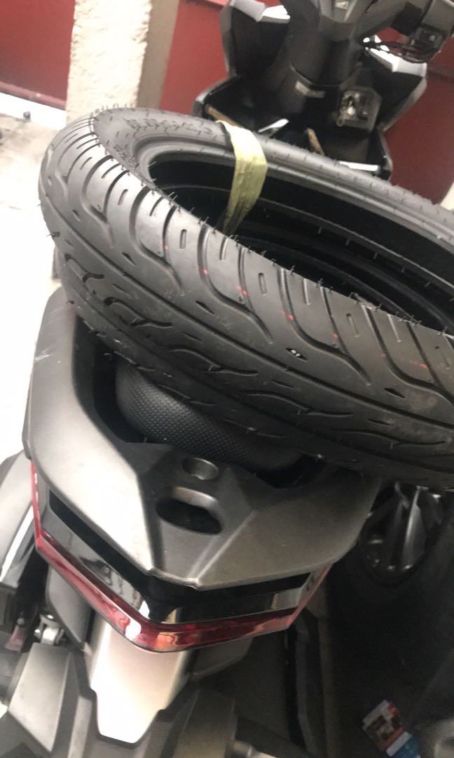 Stock tires honda click 125i game changer, Motorbikes, Motorbike Parts ...