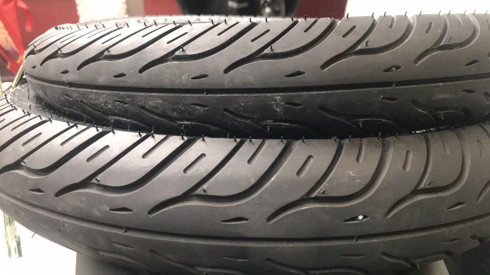 Stock tires honda click 125i game changer, Motorbikes, Motorbike Parts ...