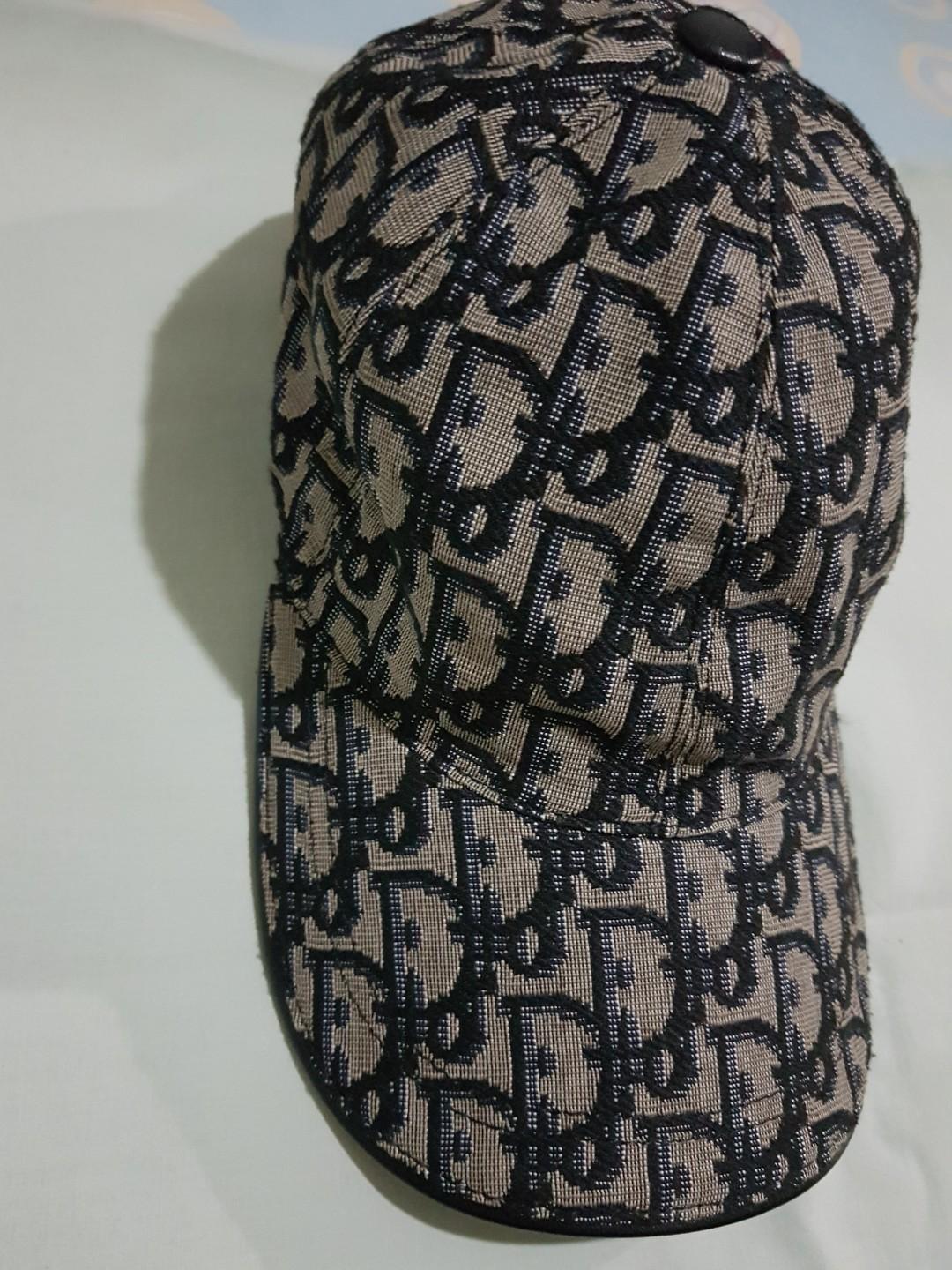 Topi Dior Vintage Authentic, Barang Mewah, Aksesoris di Carousell