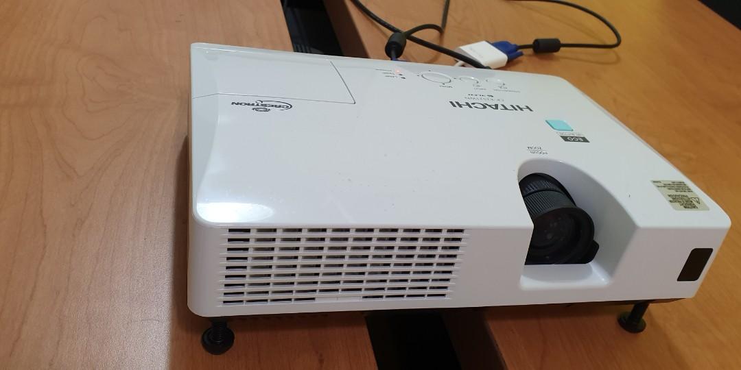 Hitachi LCD projector, TV & Home Appliances, TV & Entertainment ...