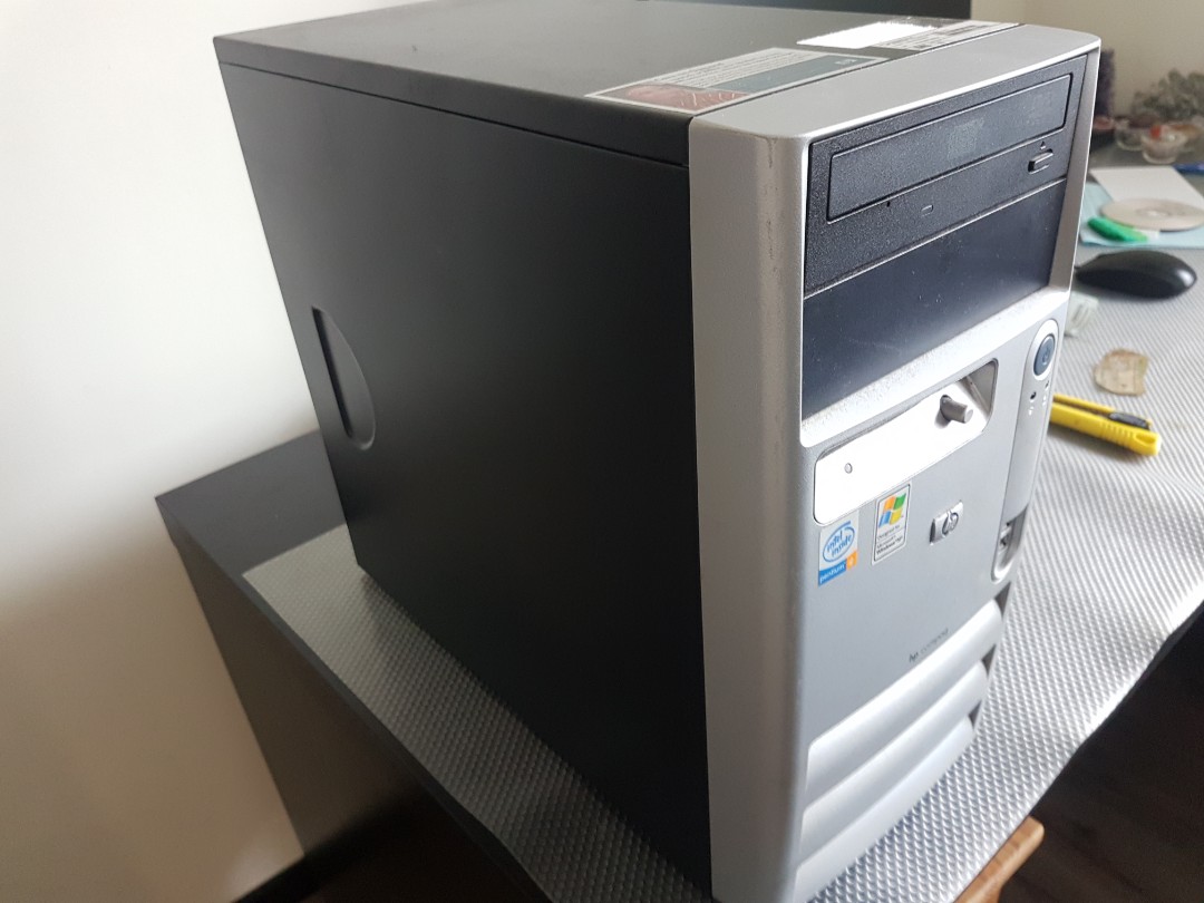 HP compaq Desktop, Electronics, Computers, Desktops on Carousell
