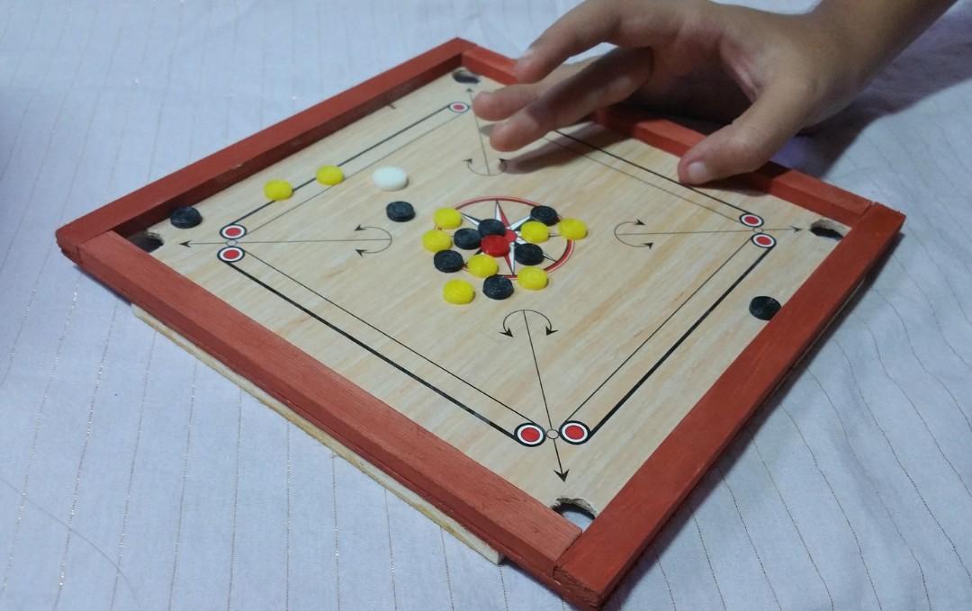 Mini Carrom Board Game for Sale., Hobbies & Toys, Toys & Games on Carousell