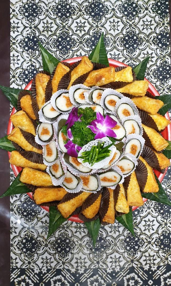 Snack nampan ( jajan pasar), Food & Drinks, Packaged & Instant Food on ...