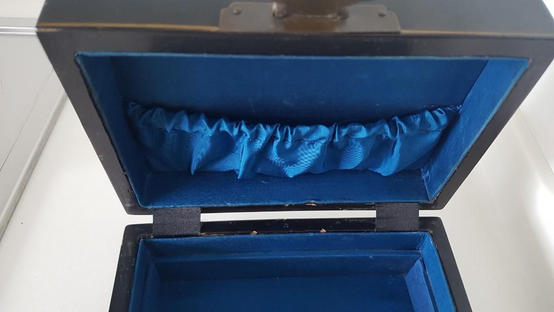 Vintage peranakan jewelry box, Hobbies & Toys, Memorabilia ...