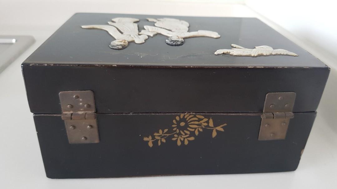 Vintage peranakan jewelry box, Hobbies & Toys, Memorabilia ...