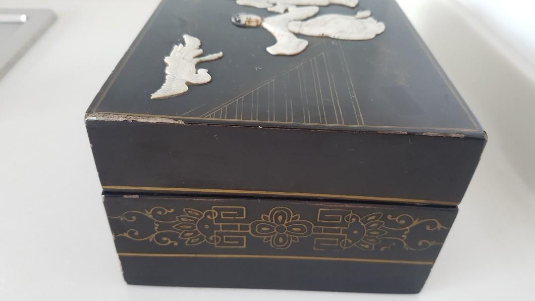 Vintage peranakan jewelry box, Hobbies & Toys, Memorabilia ...