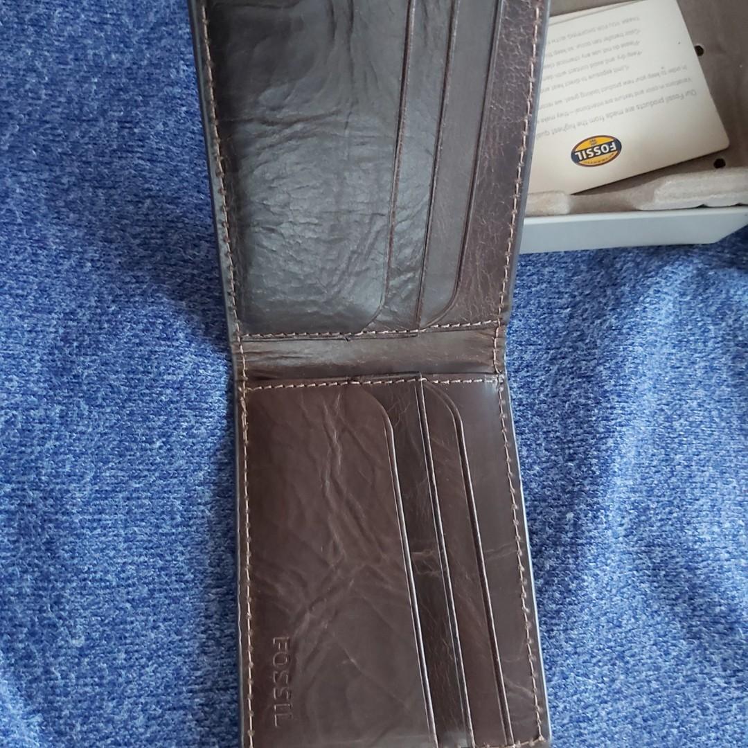 Fossil Bi-fold ID wallet, Men's Fashion, Watches & Accessories, Wallets ...