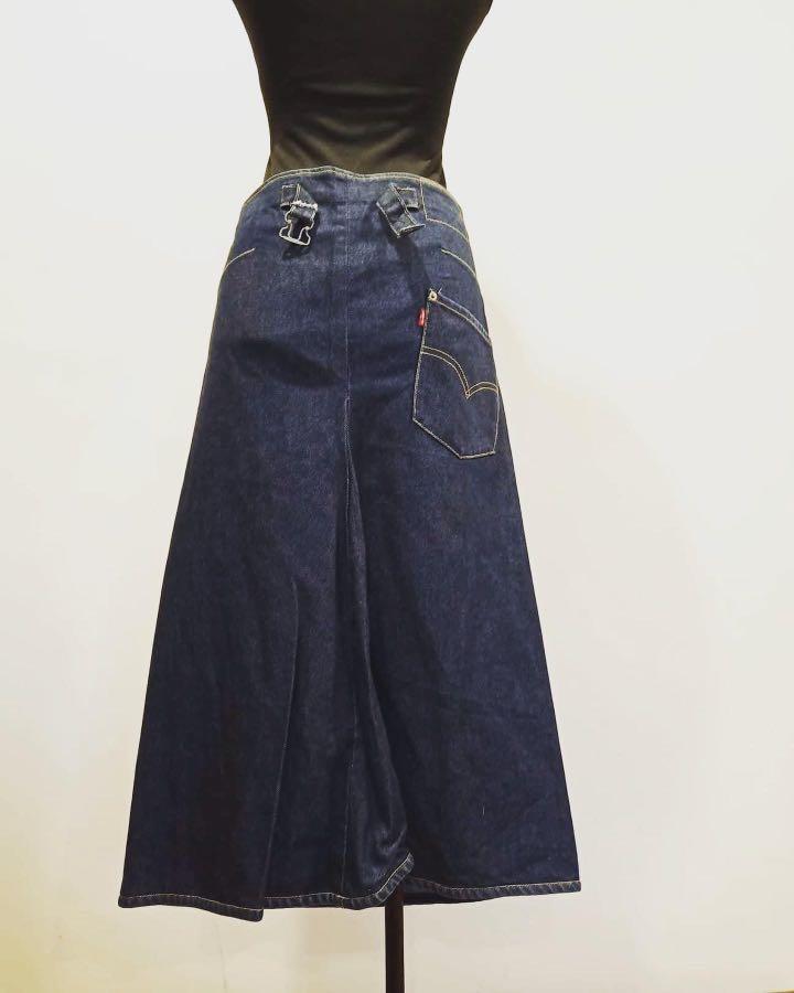 Levis Dark Denim A Line Midi Skirt Womens Fashion Bottoms Skirts On Carousell