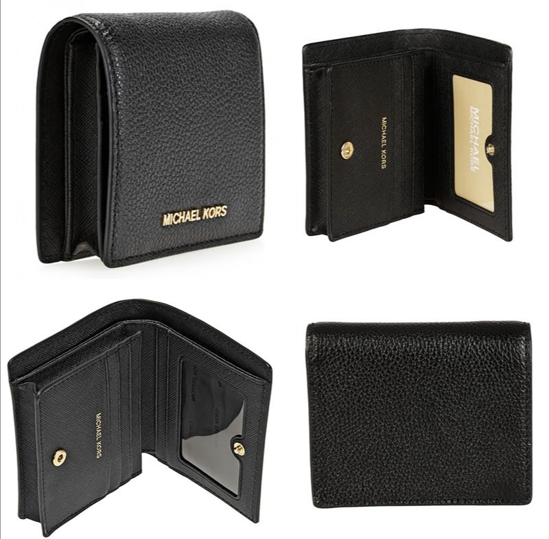 Michael Kors Mercer Flap Card Holder, Luxury, Bags & Wallets on Carousell