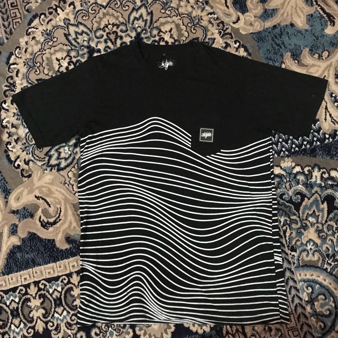 Sticky Box Tee, Men's Fashion, Tops & Sets, Hoodies on Carousell