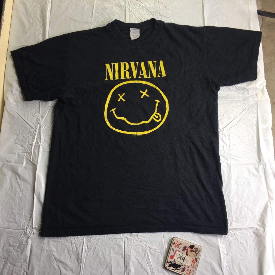 PO VINTAGE 1992 NIRVANA NEVER MIND FACE L Black Unisex, Men's Fashion ...