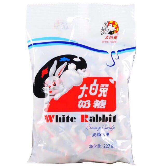 Authentic white rabbit chewy candy 227g , Food & Drinks, Packaged ...