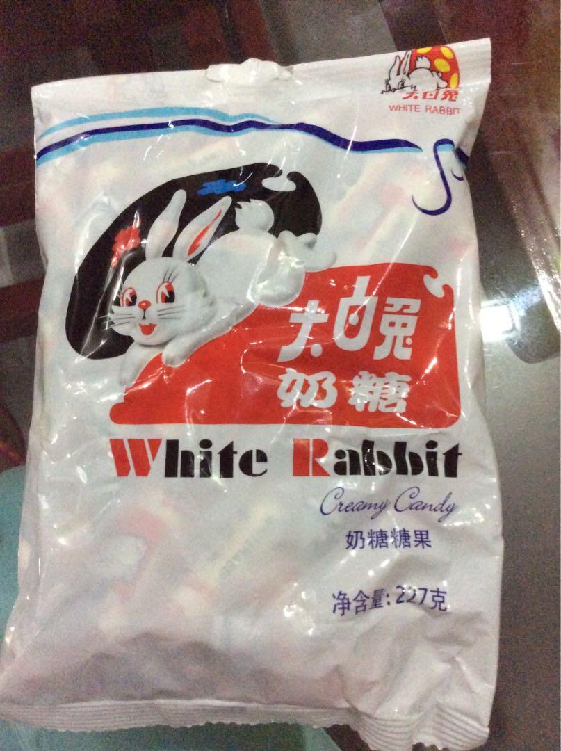 Authentic white rabbit chewy candy 227g , Food & Drinks, Packaged ...