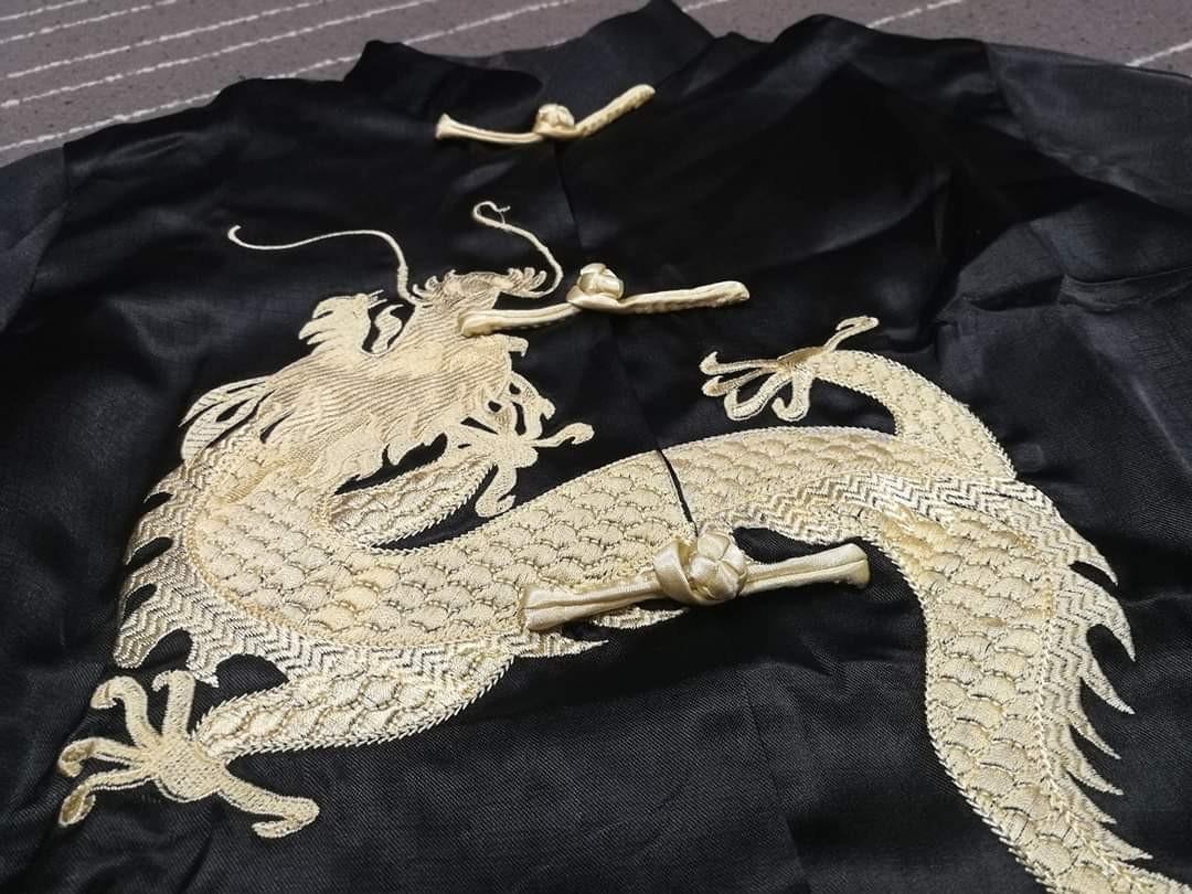 Dragons traditional Chinese Chio sam SIZE 8-10 tahun, Babies & Kids ...