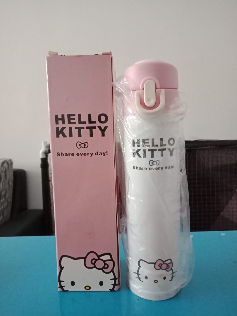 Hello Kitty Vacuum Flask, Furniture & Home Living, Kitchenware & Tableware, Water Bottles ...