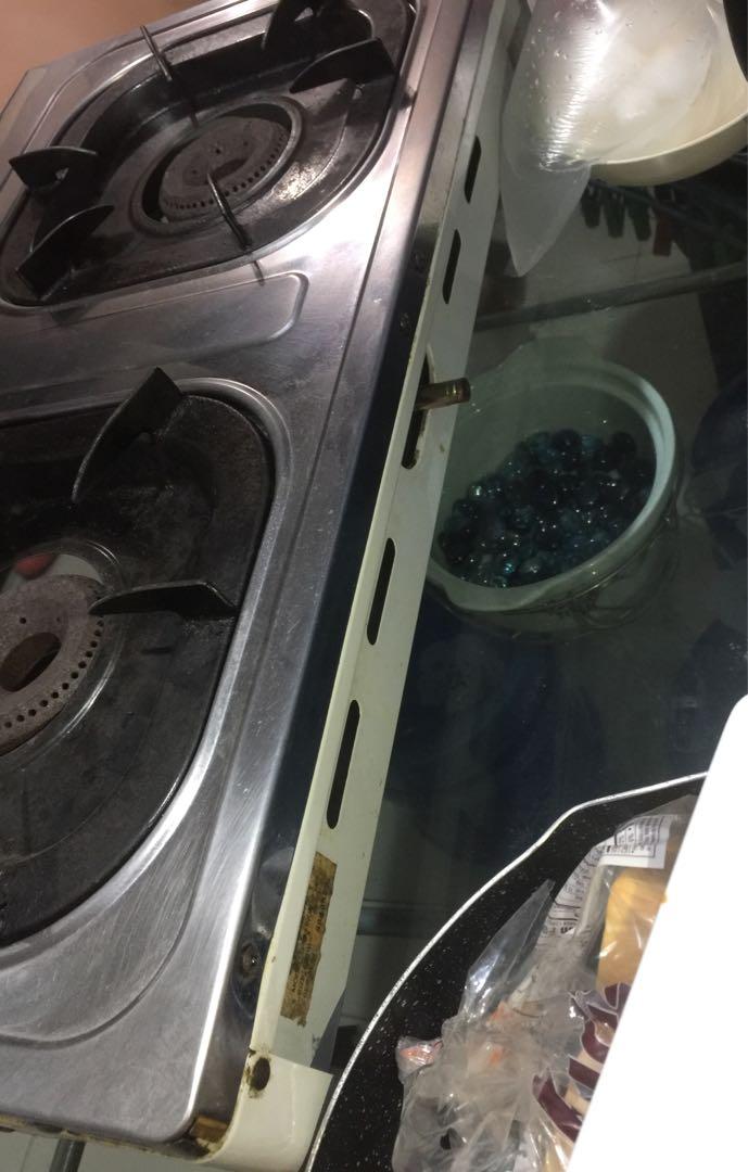 Solane lpg tank and la germania 2 burner gas stove set, Furniture ...