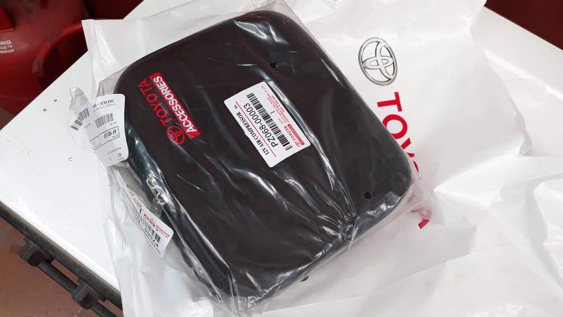 Toyota Genuine Portable Tire Inflator Air Compressor, Car Parts ...