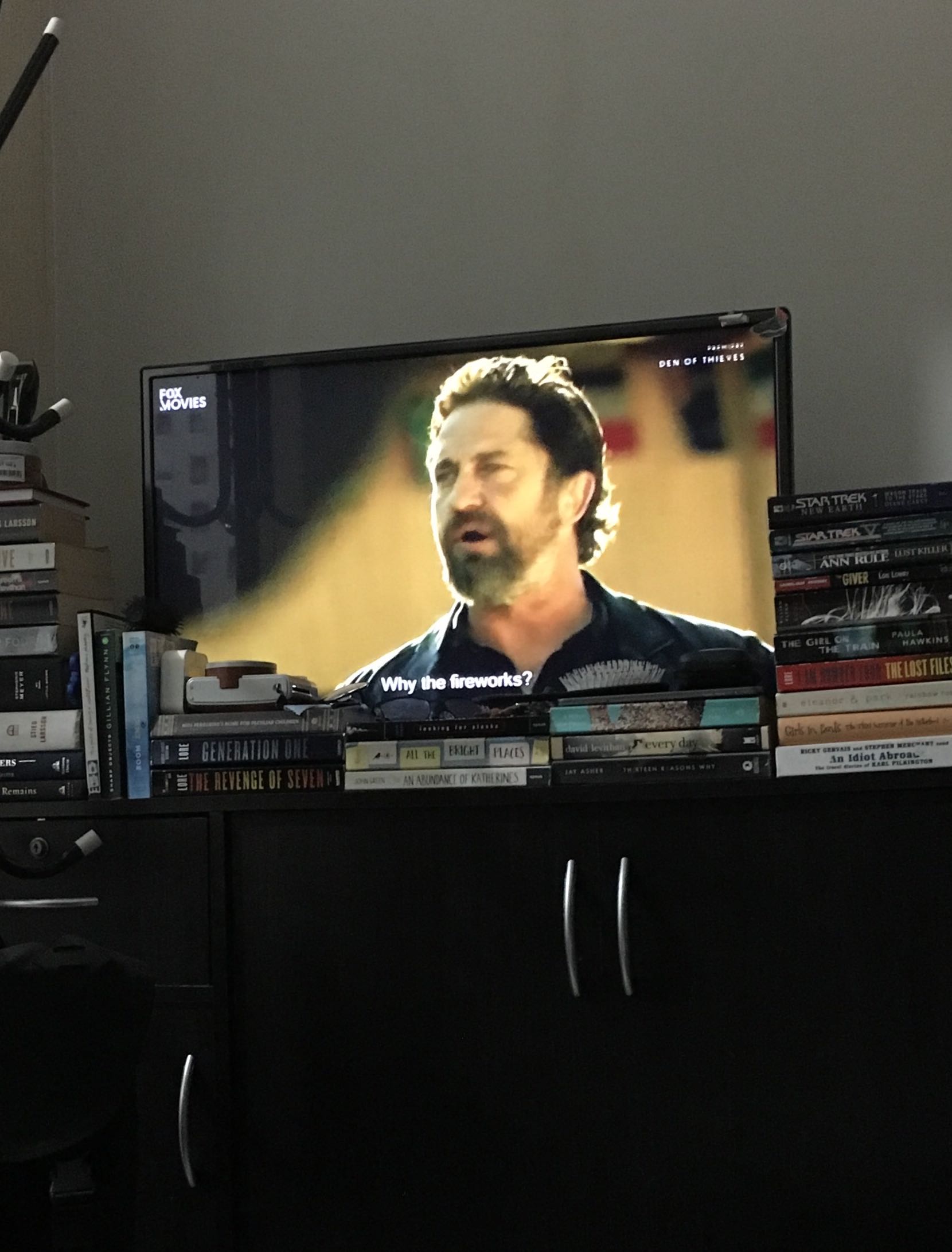 32-inch TV with Remote Control. (LG 32LA6210), TV & Home Appliances, TV ...