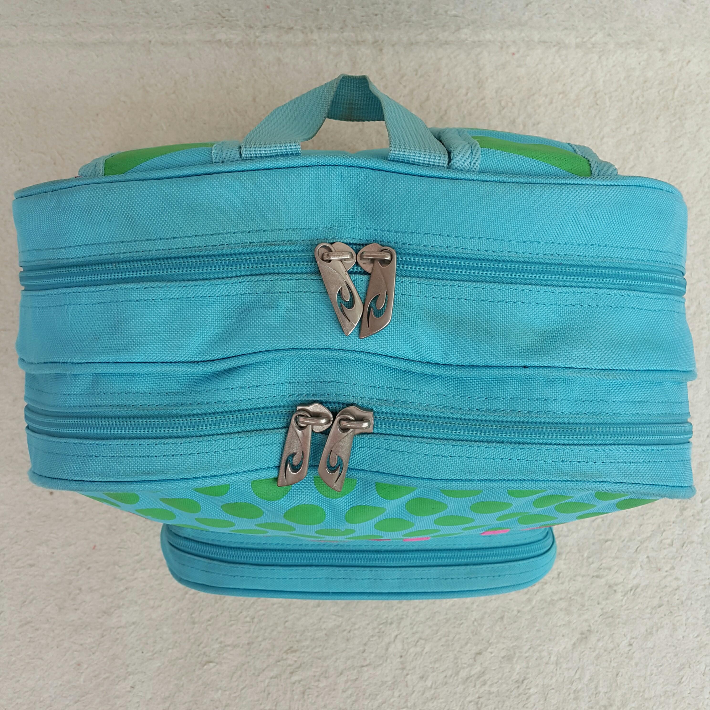 Bacpack Ripcurl, Fesyen Wanita, Tas & Dompet di Carousell