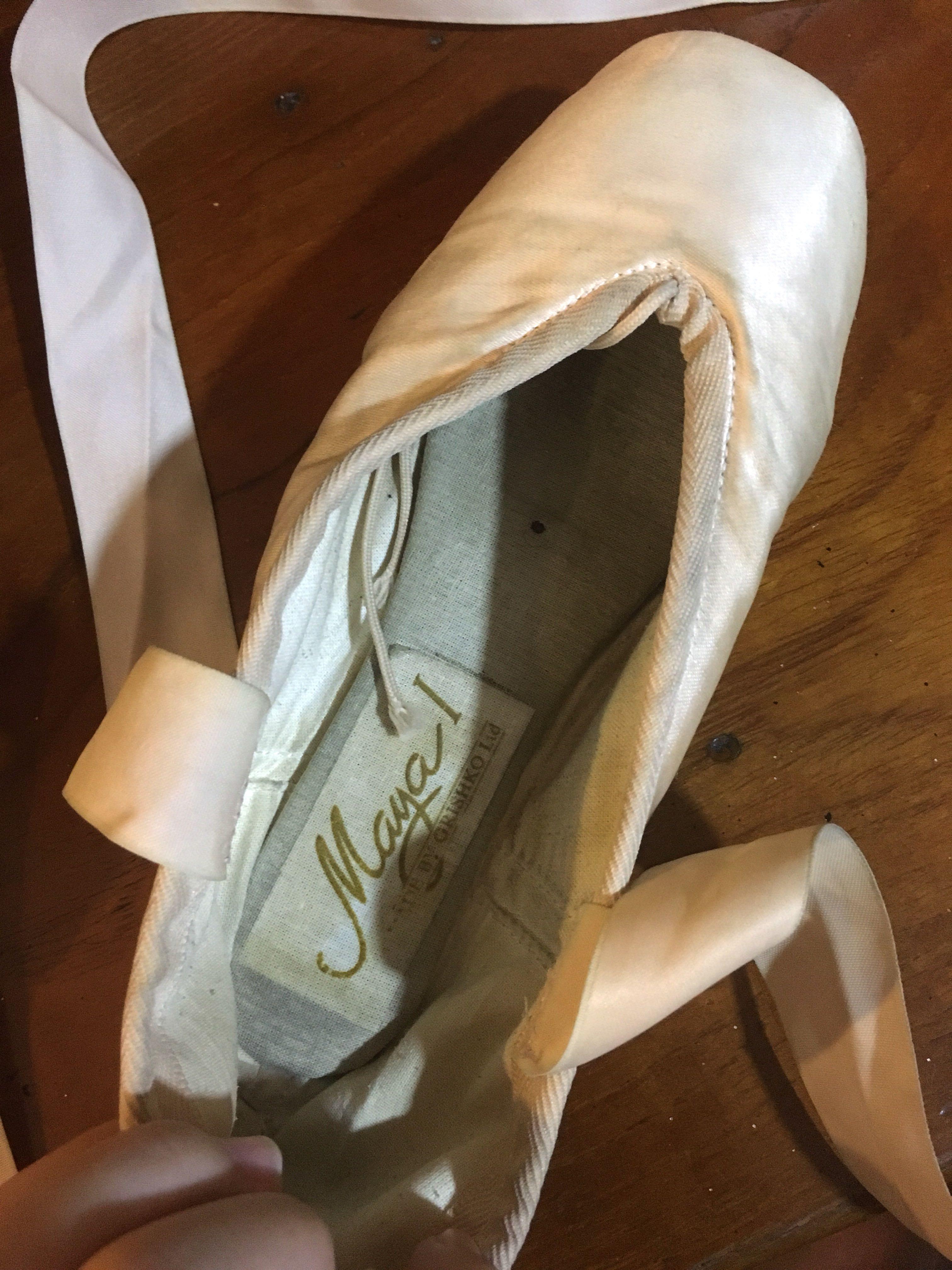Grishko Maya I Pointe Ballet Shoes, Women's Fashion, Footwear, Loafers on Carousell