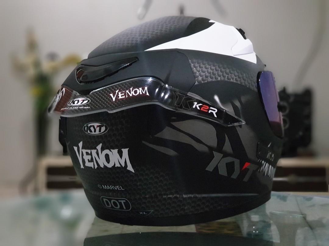 Kyt full face venom ..Original Limited edition Marvel Venom ...