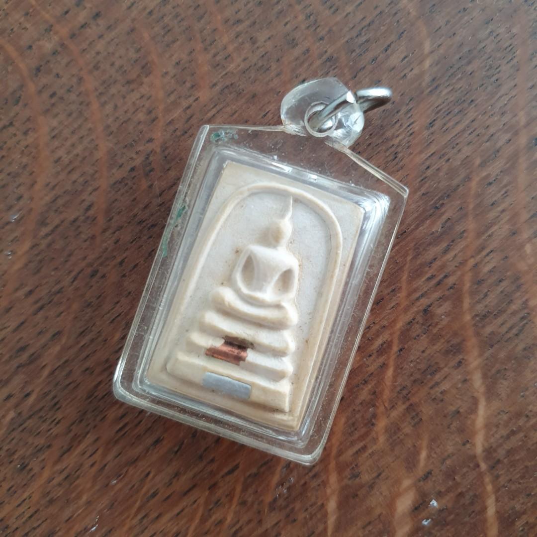 RARE LP Thai Amulet, Hobbies & Toys, Memorabilia & Collectibles ...