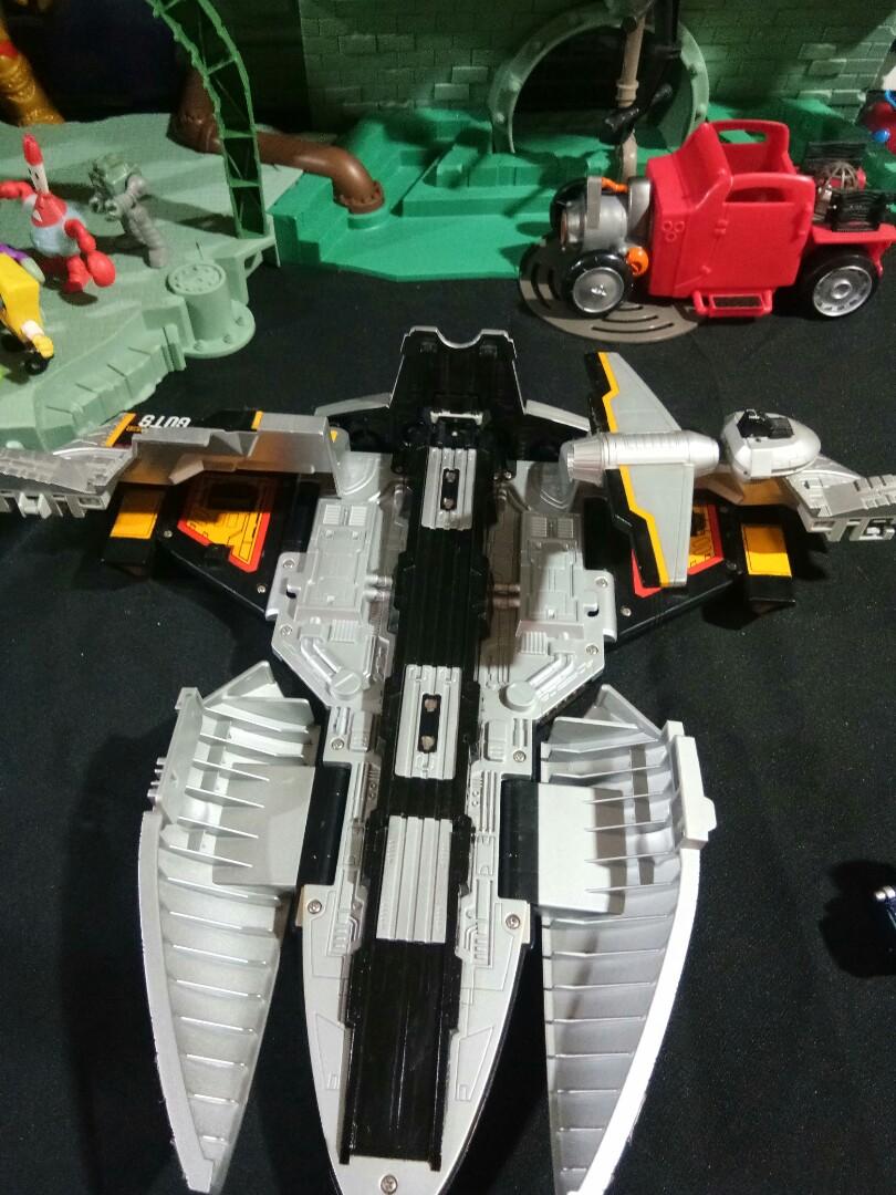 Ultraman ships, Hobbies & Toys, Toys & Games on Carousell