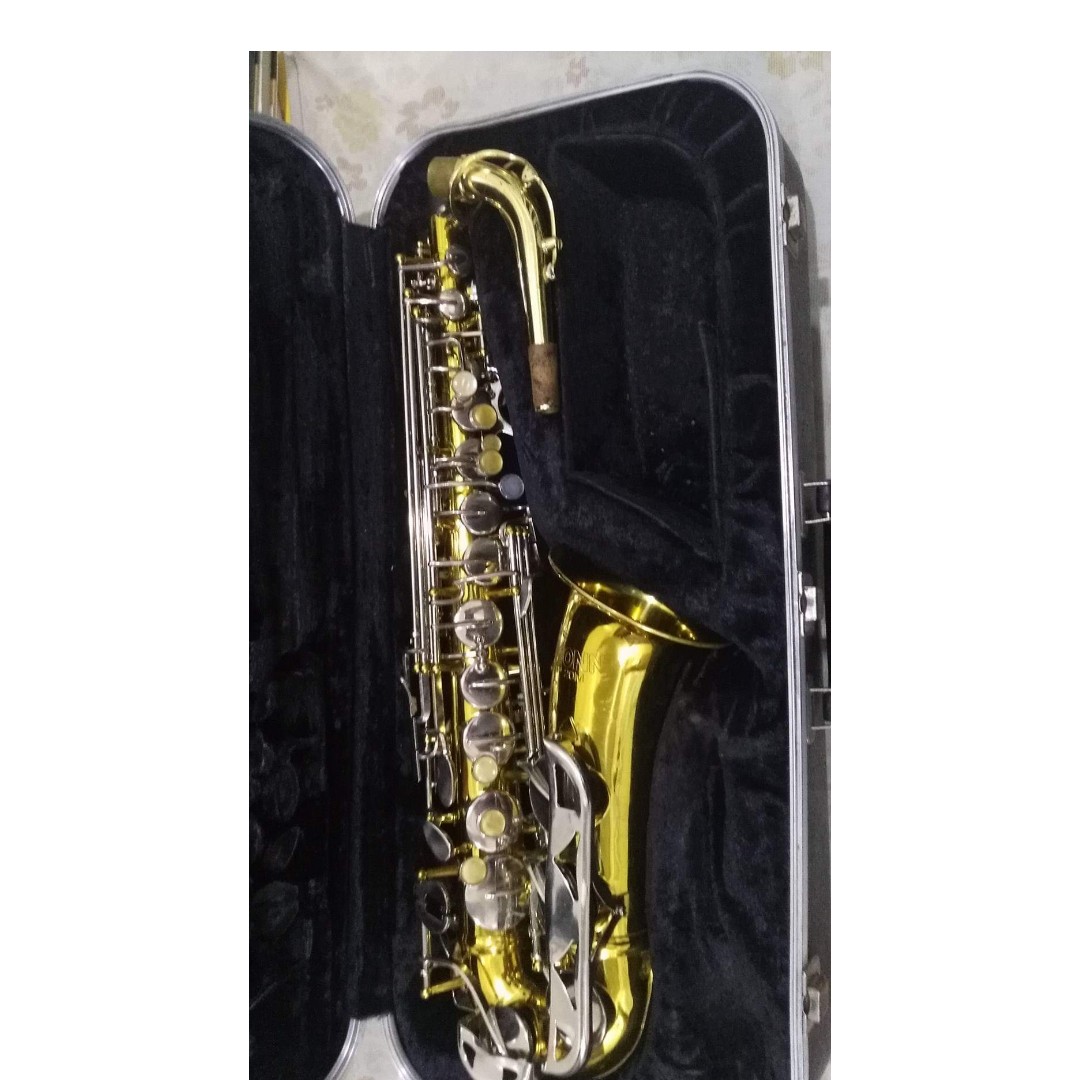Conn 20M Alto Saxophone, Hobbies & Toys, Music & Media, Musical ...