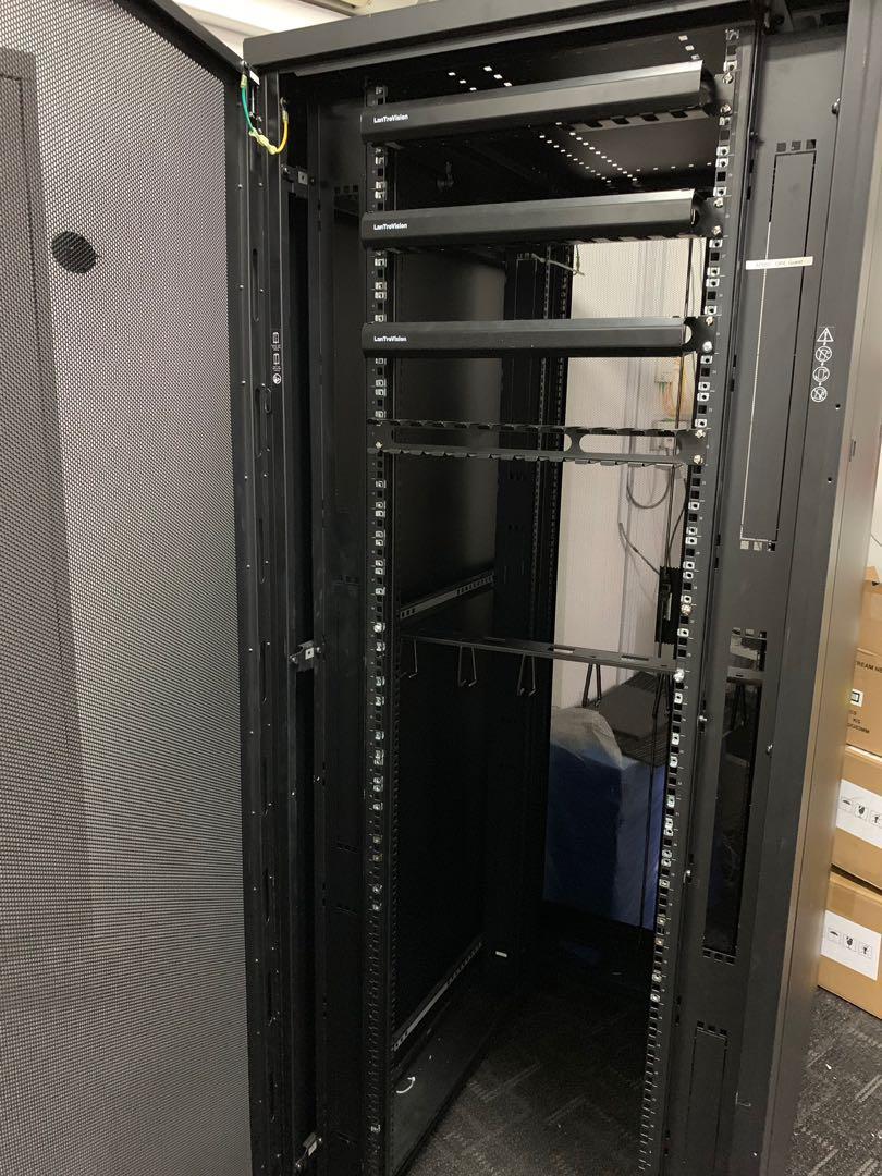APC Server Rack AR3340, Electronics, Others on Carousell