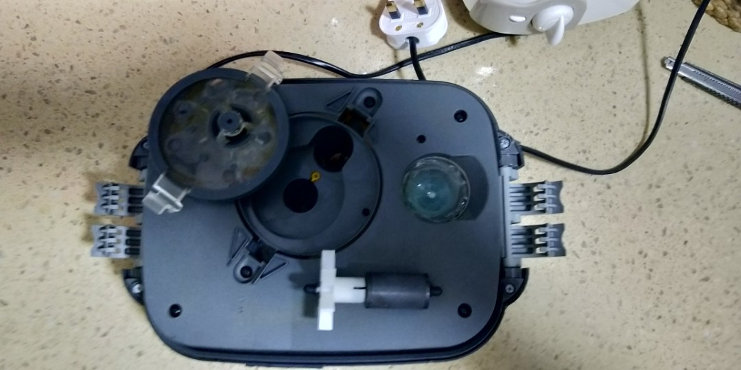 Fluval 405 External canister filter, Pet Supplies, Homes & Other Pet ...