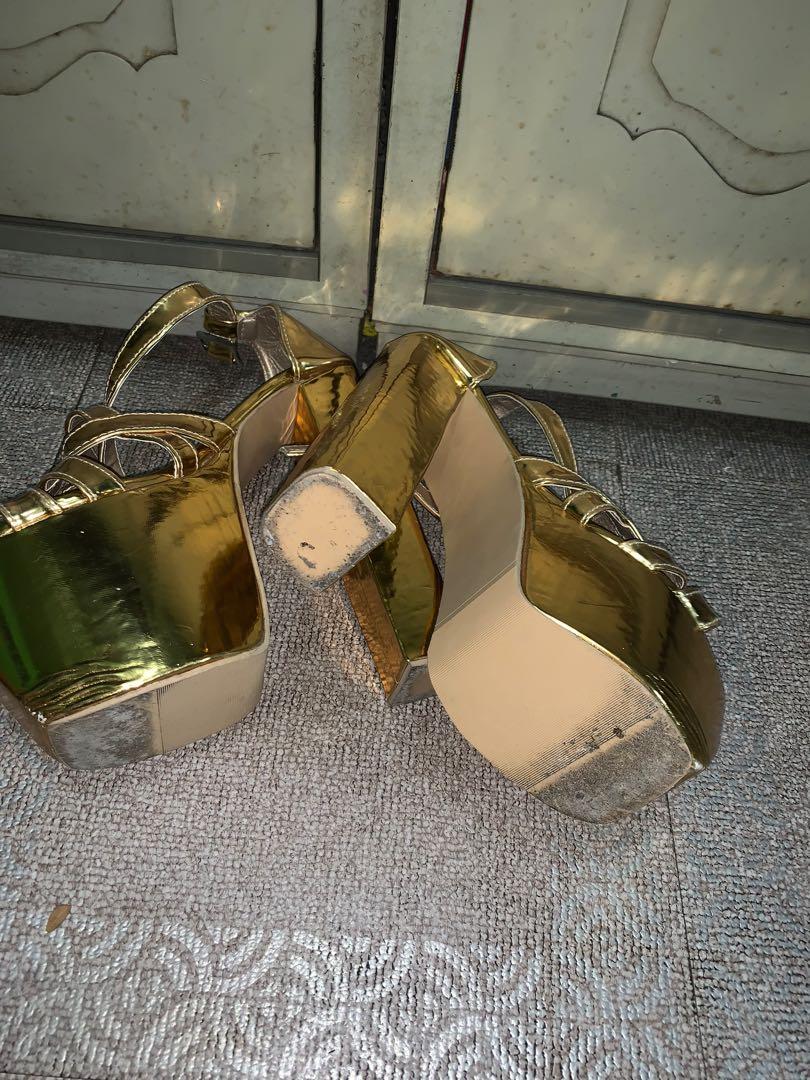 Gold pageant heels, Women's Fashion, Footwear, Heels on Carousell