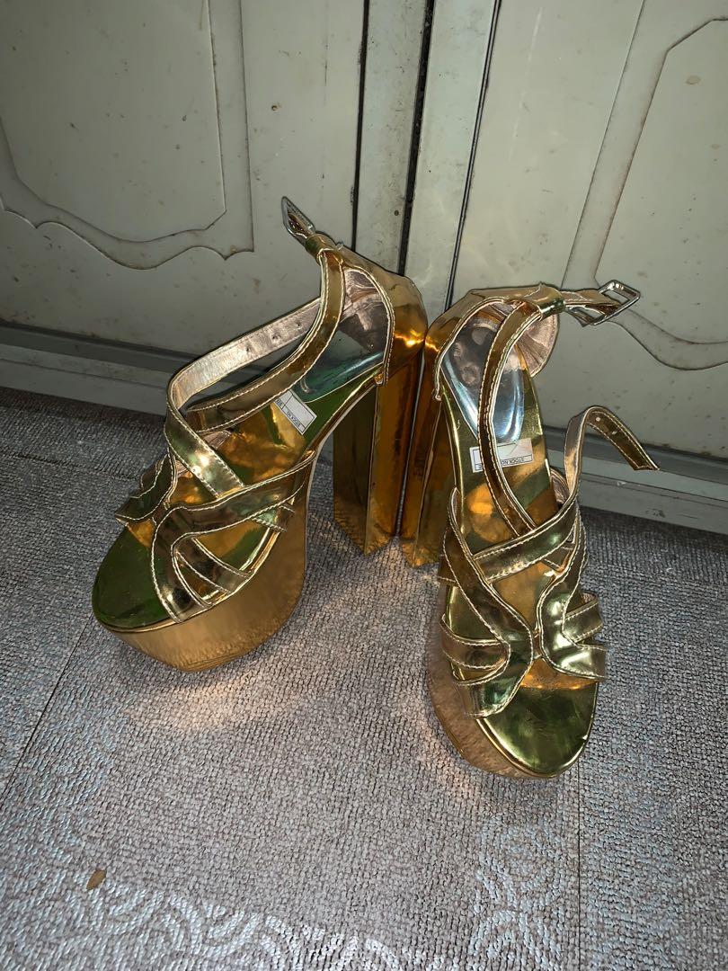 Gold pageant heels, Women's Fashion, Footwear, Heels on Carousell