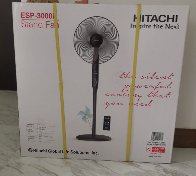 Hitachi Stand Fan ESP-3000R, Furniture & Home Living, Lighting & Fans ...