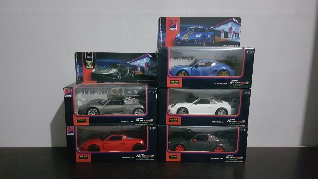 Porsche Petron Limited Edition Collectibles (1:32), Hobbies & Toys ...