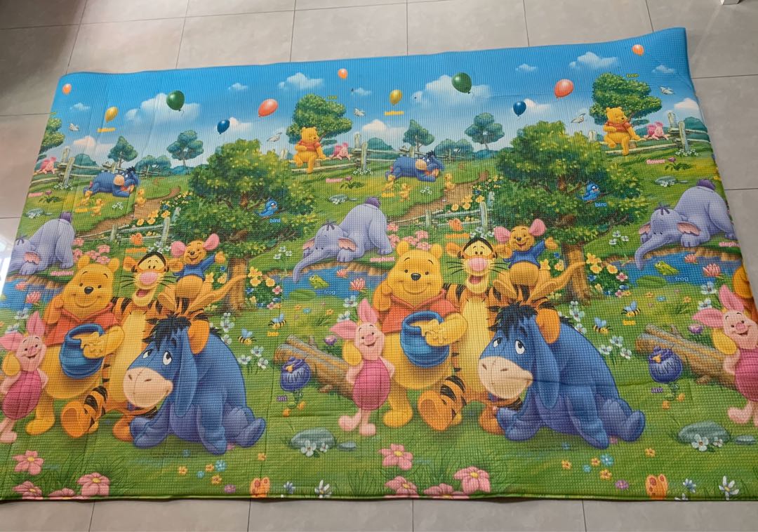 Winnie the Pooh Playmat (130cm x 200cm), Babies & Kids, Bathing ...
