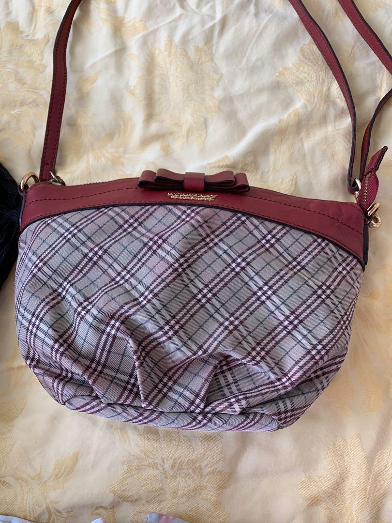 Burberry blue label dumpling red bag, Women's Fashion, Bags & Wallets ...