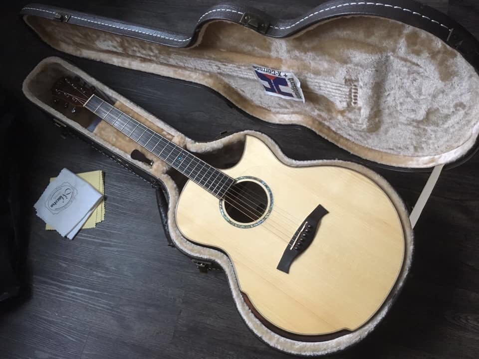 Maestro Raffles IR-A Acoustic Guitar, Hobbies & Toys, Music & Media ...