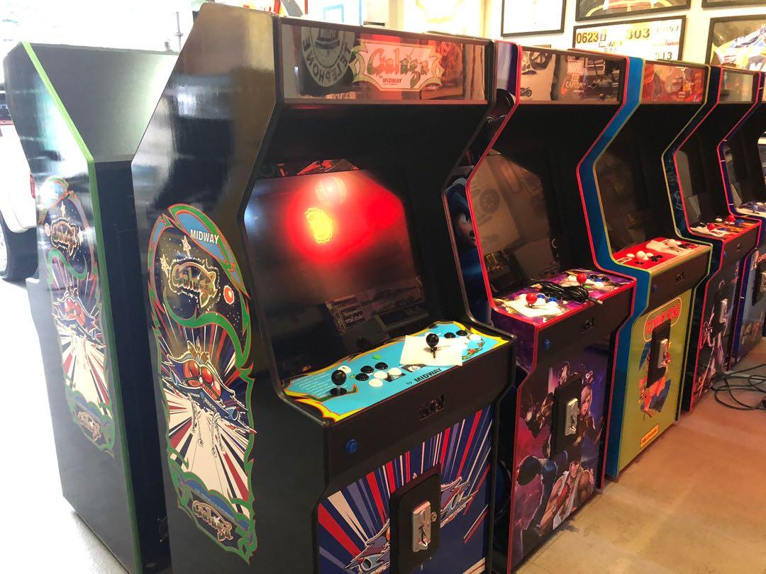 Coin operated arcade machines, standing cabinet type, Hobbies & Toys ...