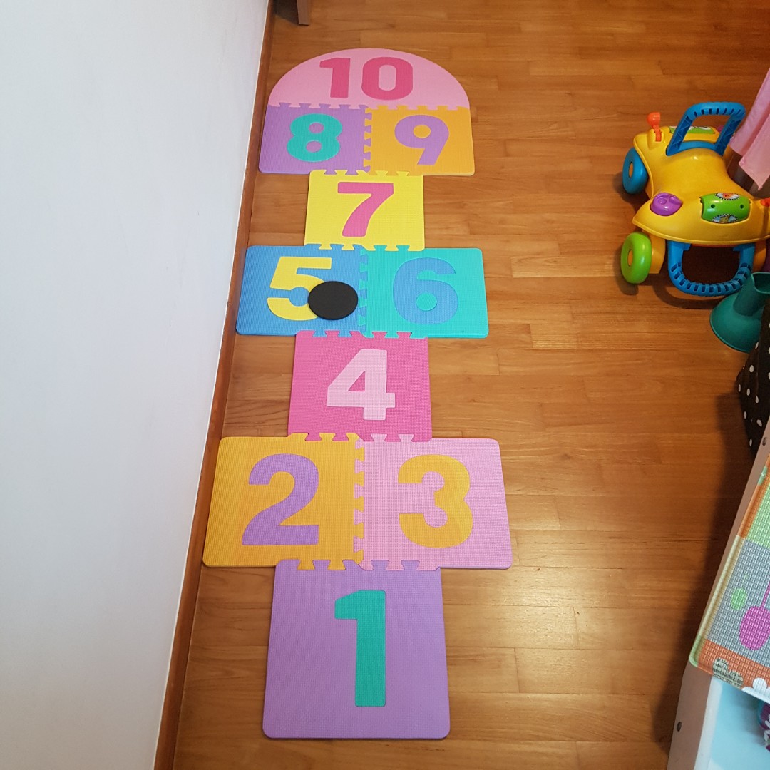 ELC hopscotch foam mat, Babies & Kids, Infant Playtime on Carousell