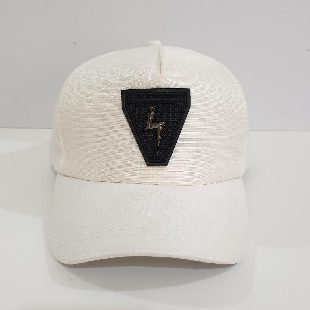 Flash Cap, Sports Equipment, Sports & Games, Water Sports on Carousell