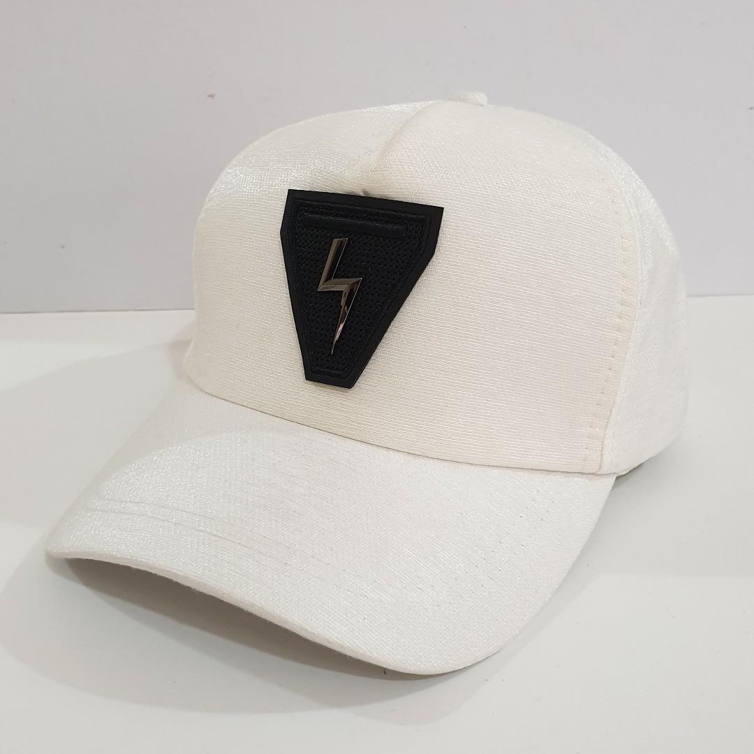 Flash Cap, Sports Equipment, Sports & Games, Water Sports on Carousell